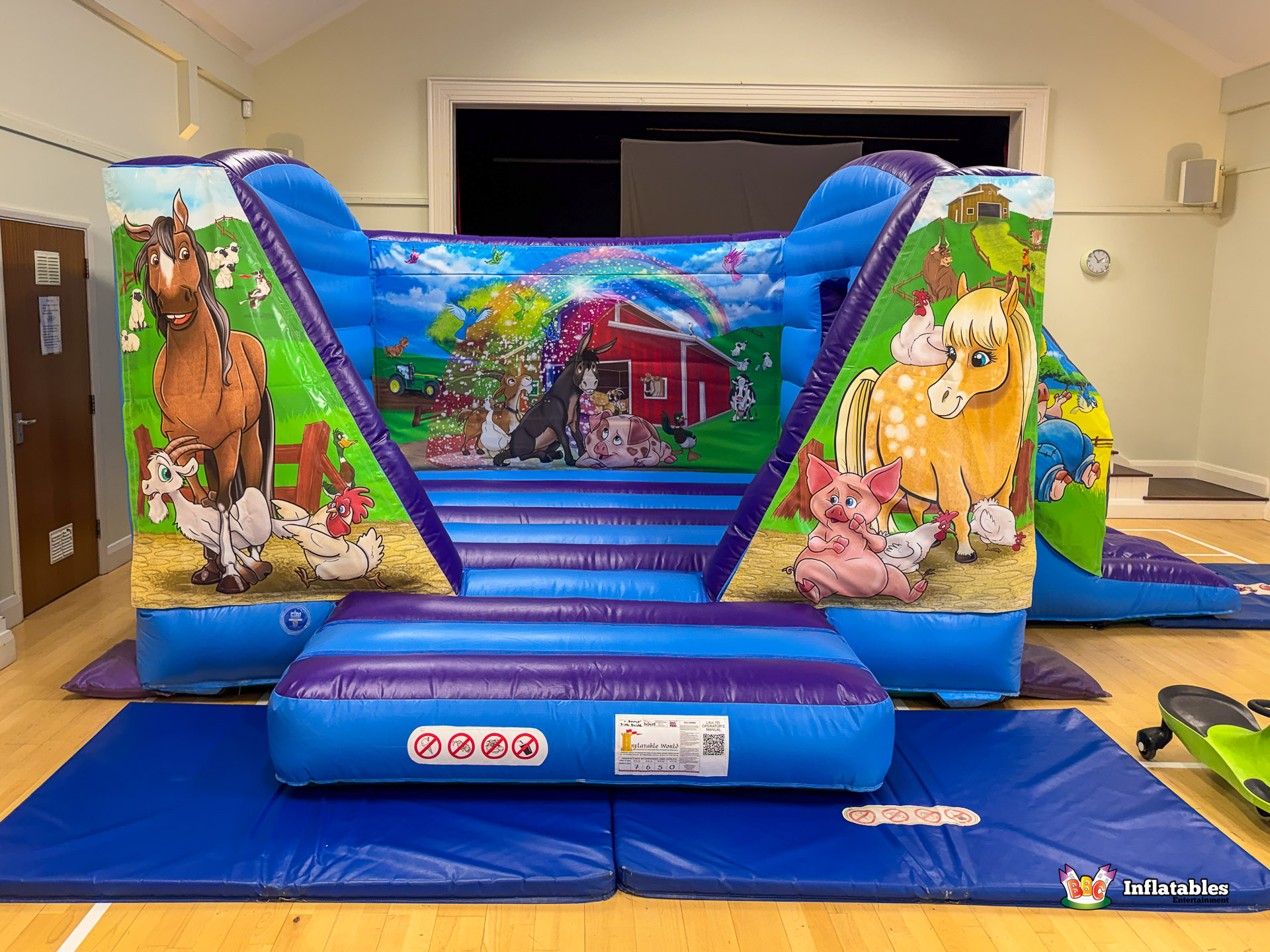 Farmyard V Bounce & Slide Hire – BBC Inflatables